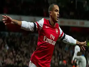 Theo Walcott: Theo Walcott bids farewell to professional football: A ...