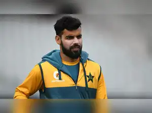 Shadab Khan Troll: "Messi English na Bolay": Pakistani cricketer Shadab Khan slams troll who ...