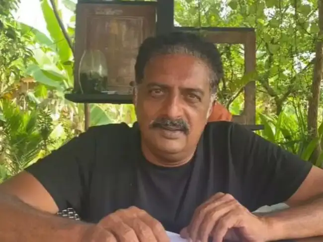prakash raj on chandrayaan 3: After facing backlash, Prakash Raj ...