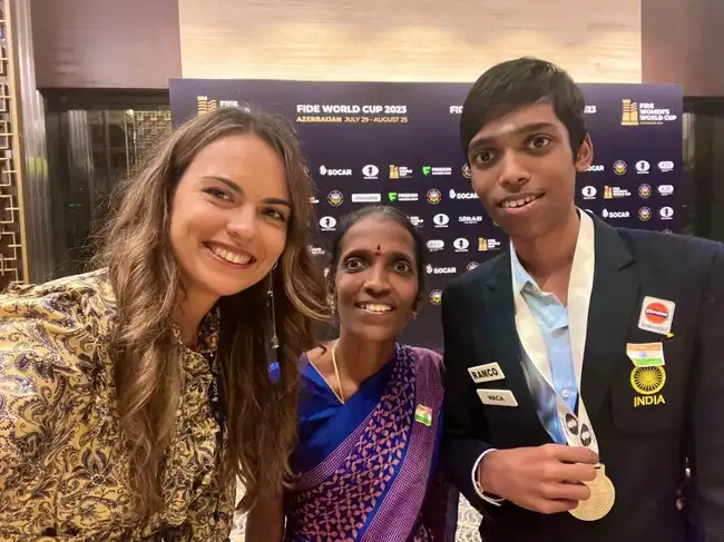 R Praggnanandhaa chess: ‘Legend and her son.’ Internet swoons over ...