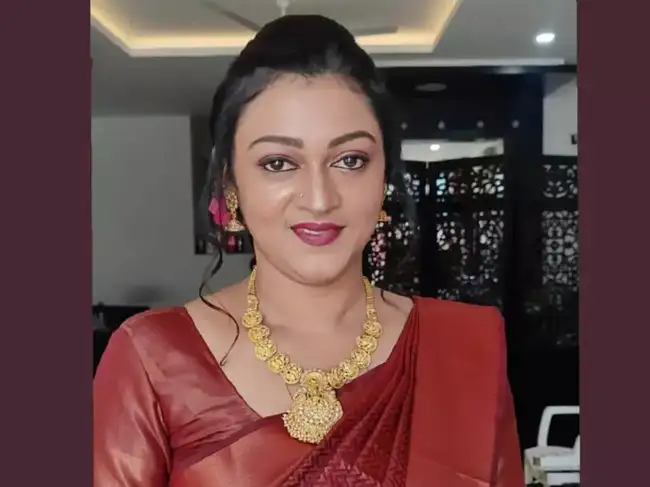 Aparna Nair death news: Malayalam TV actress Aparna Nair dies by ...