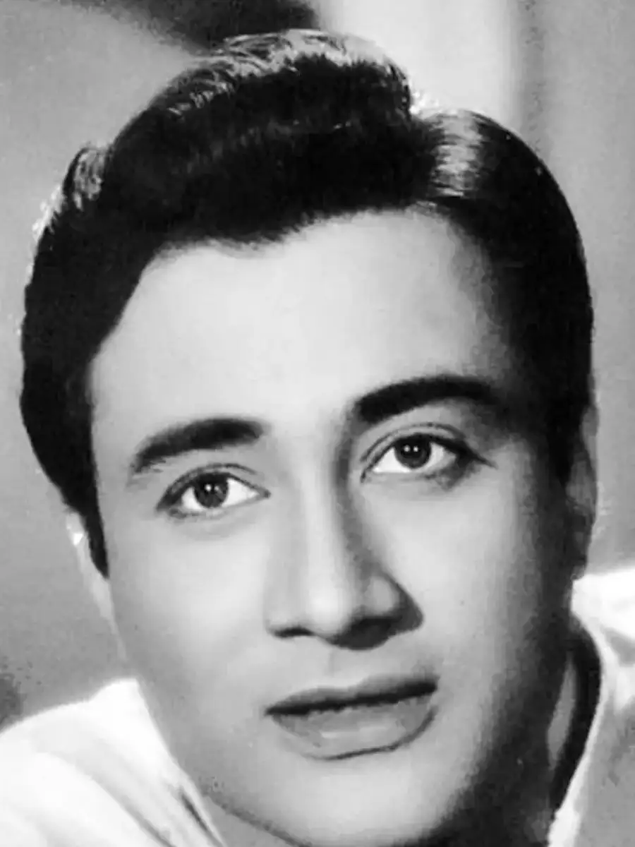 Dev Anand's 10 iconic songs | mirchiplus