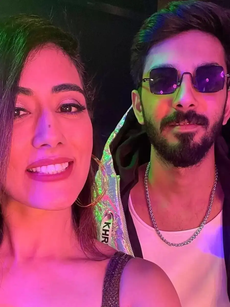 Anirudh Ravichander and Jonita Gandhi's top songs | mirchiplus