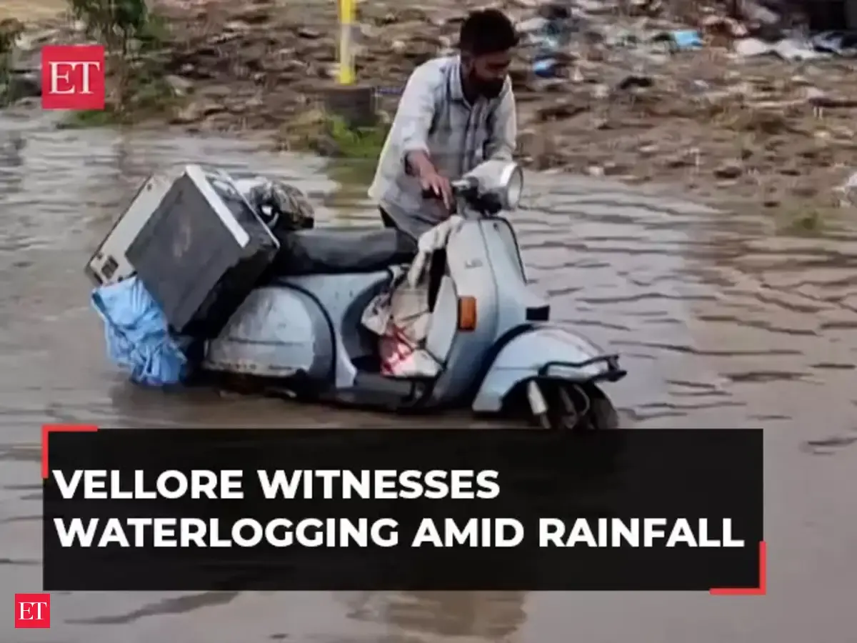 vellore: Tamil Nadu: Vellore witnesses waterlogging amid heavy rainfall ...