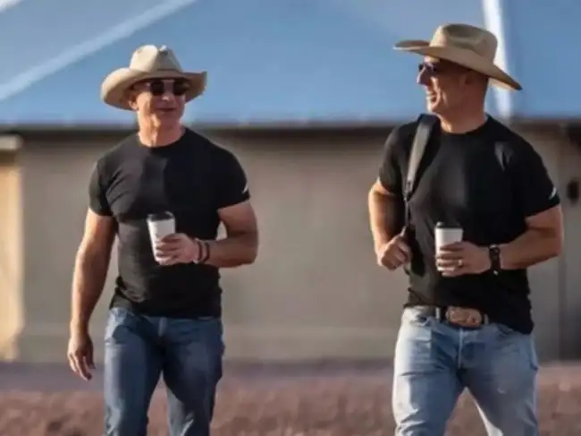 mark: Big brother Jeff Bezos has a mushy birthday post for Mark, Amazon ...