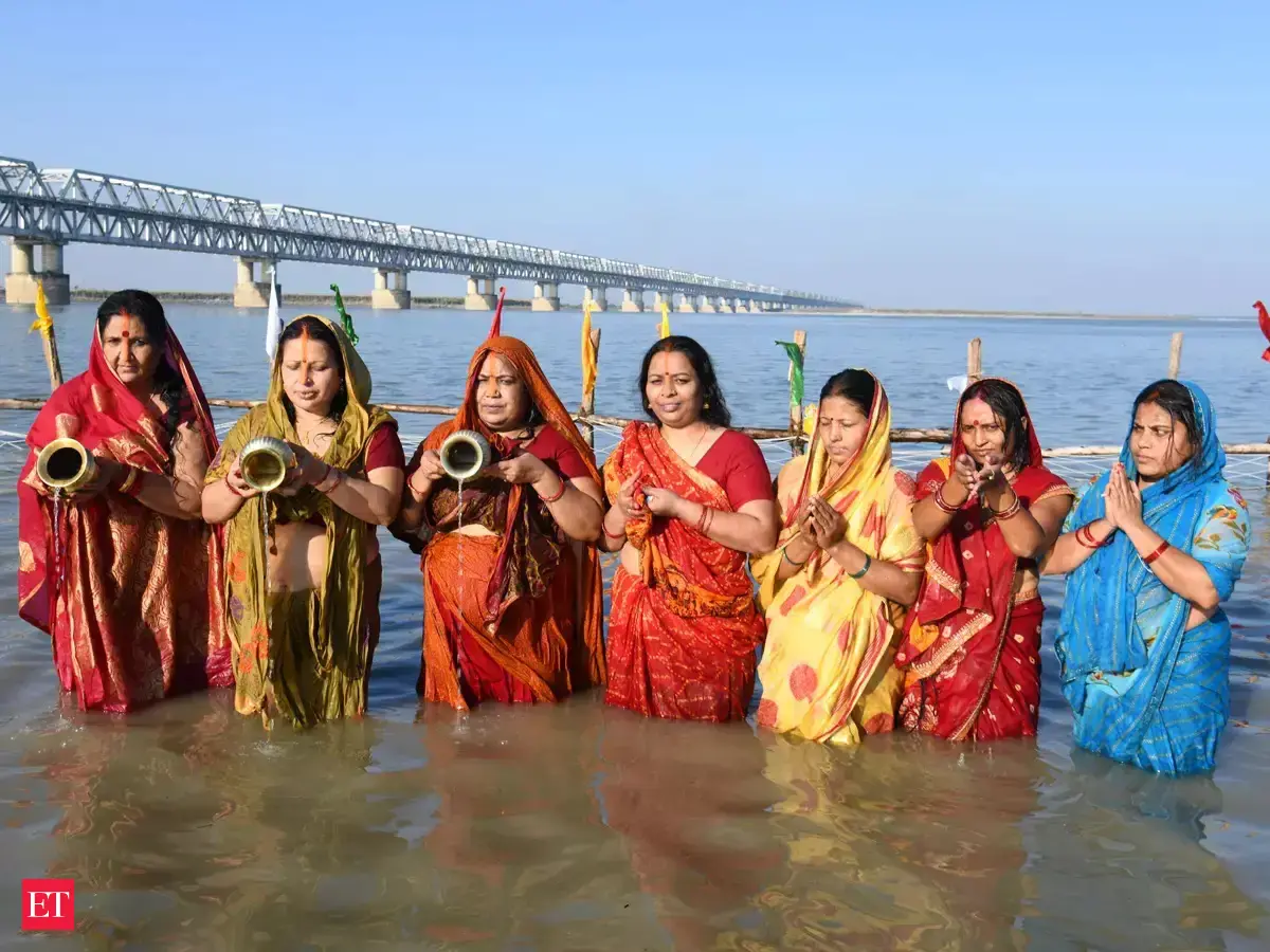 Sandhya Arghya (Nov 19) - Chhath Puja 2023: Everything you need to know ...