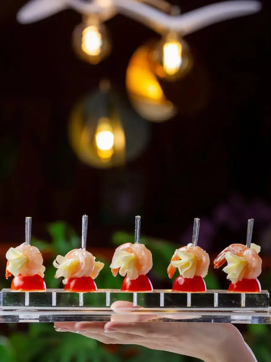 Festive Delights: 10 Delicious Snacks For Your Pre-Christmas Party ...