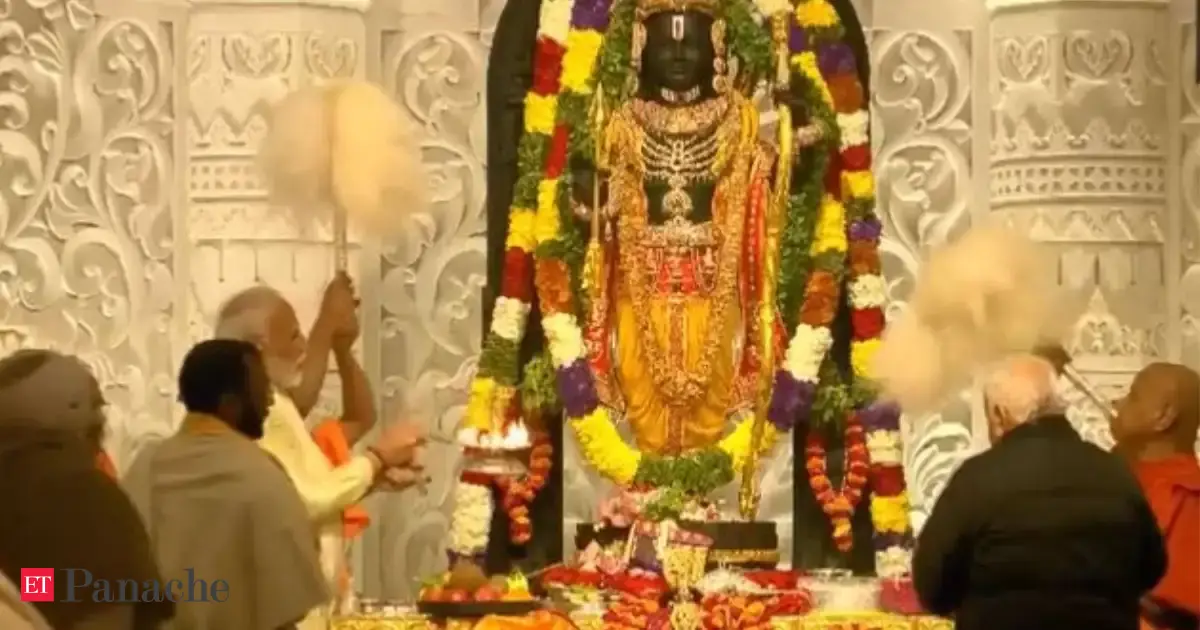 Ram Mandir: Netizens react to first look of Ram Lalla in Ayodhya after ...