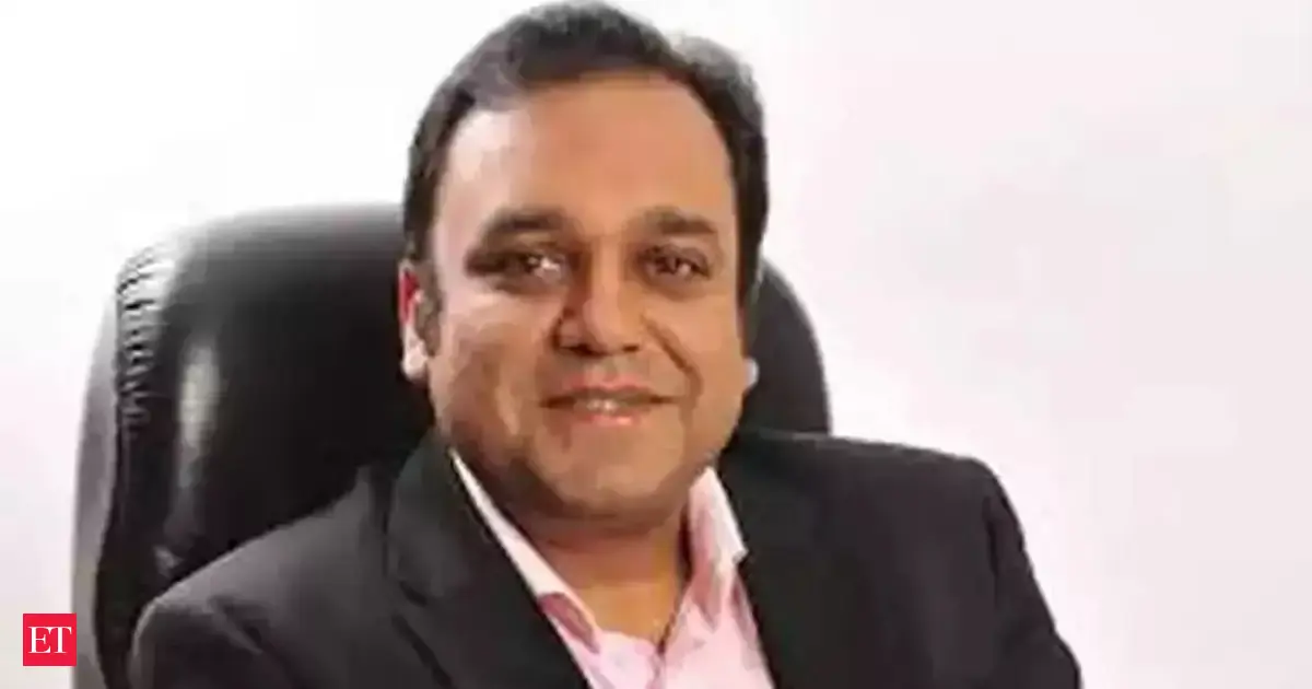 zee sony deal: Zee boss Punit Goenka gives pep talk to staff after ...