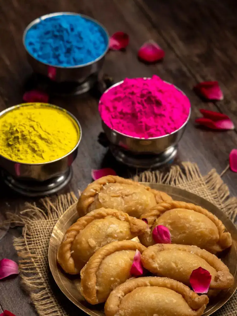 Holi Delights: Simple Desserts To Brighten Your Celebration | NewsPoint