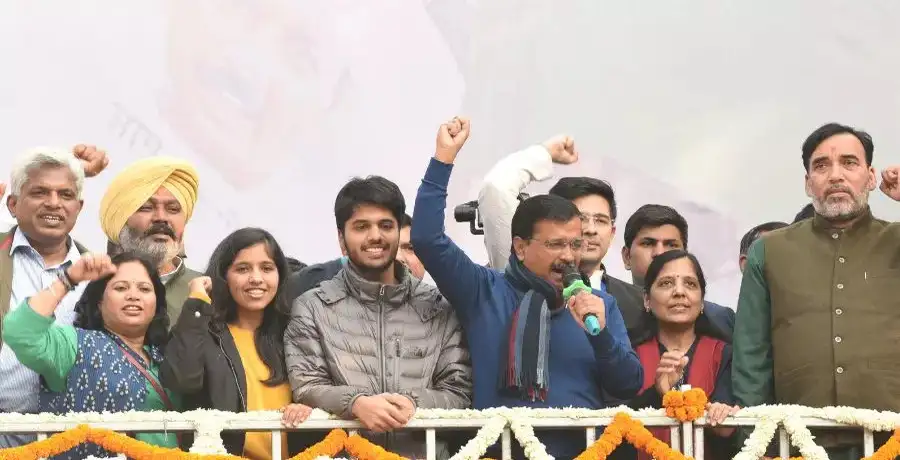 Arvind Kejriwal has IIT graduate children: See their education ...