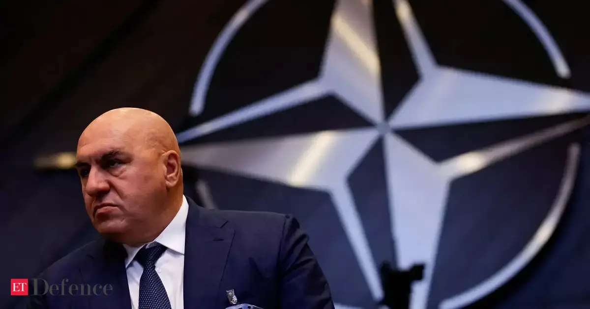 italy: Dialogue must remain open with Russia, Italy defence minister ...