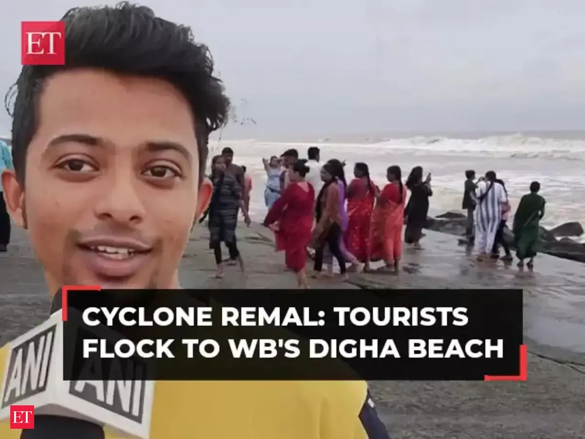 Cyclone Remal aftermath: Tourists flock to Digha Beach after cyclone ...