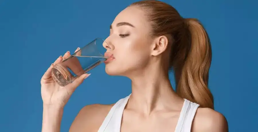 Signs you are drinking too much water | EconomicTimes