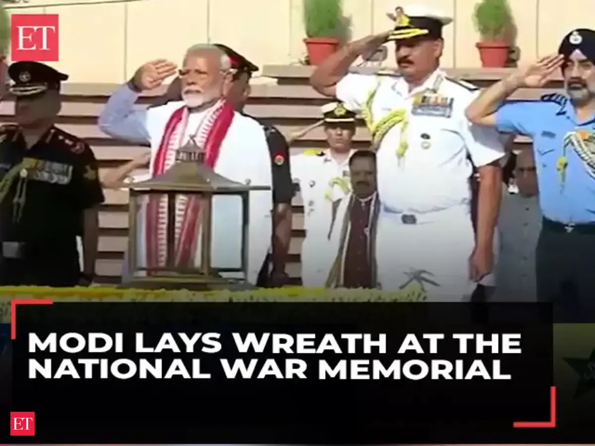NDA 3.0: PM-designate Narendra Modi lays wreath at the National War ...