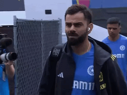 ind vs pak: India vs Pakistan Live Score T20 World Cup: India pull off ...