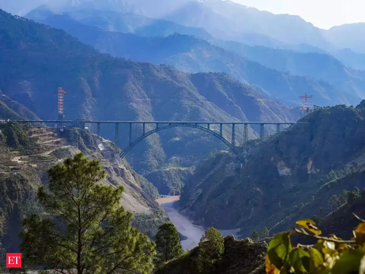 Chenab Rail Bridge opening for train travel: Date, update, features ...