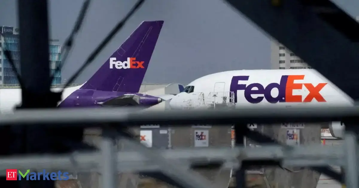 FedEx eyes fiscal 2025 profit just above Wall St target, shares soar ...
