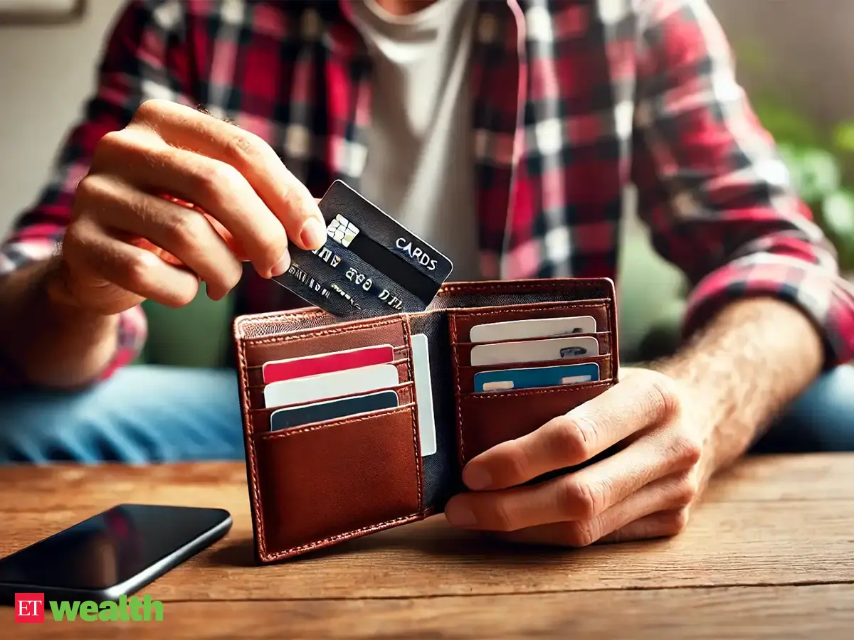 Latest credit, debit card rules 2024: Changes HDFC Bank, ICICI Bank ...