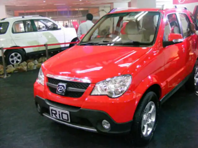 Rio models equipped with power steering - Auto Expo 2012: Premier ...