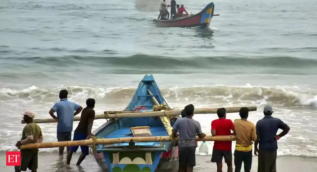 Cyclone Dana safety guide: 7 dos and don'ts to keep in mind - Cyclone ...