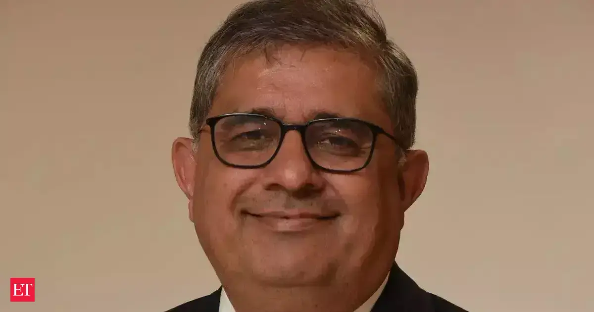Axis Bank re-appoints Amitabh Chaudhry as MD & CEO of bank for 3 years ...