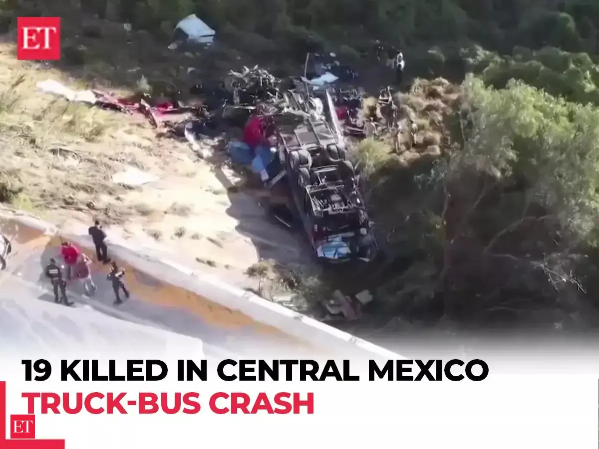 Drone visuals: Bus crash in central Mexico kills 19 people - The ...