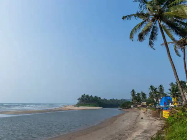 Most popular beaches in Goa for a relaxed vacation in winters - Palolem ...