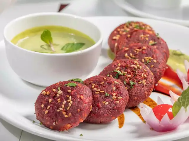 Want to add beetroot to your diet? Here are 7 healthy & colorful ...