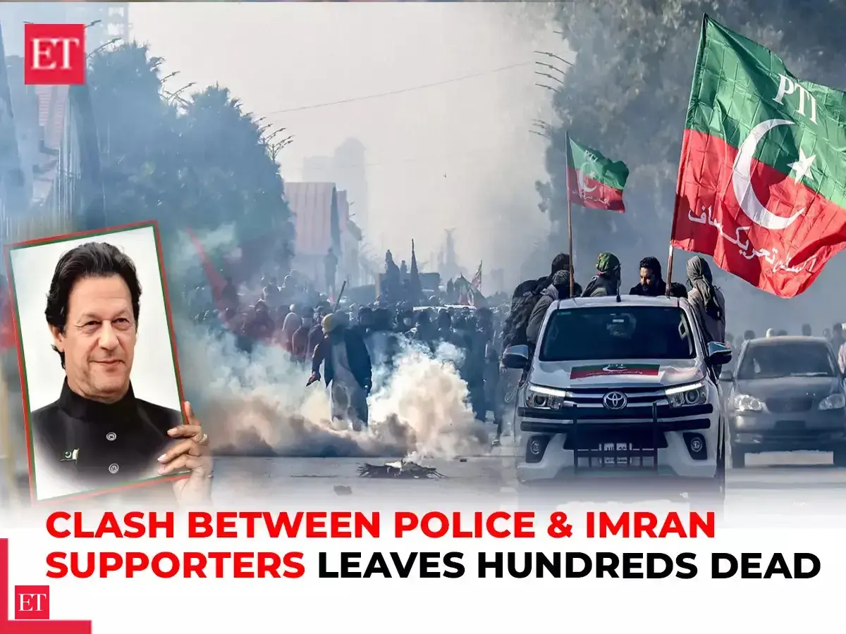Islamabad Massacre: Hundreds of Imran supporters smothered, PTI calls ...
