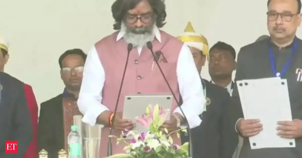 jharkhand cm: Hemant Soren takes oath as CM of Jharkhand - The Economic ...