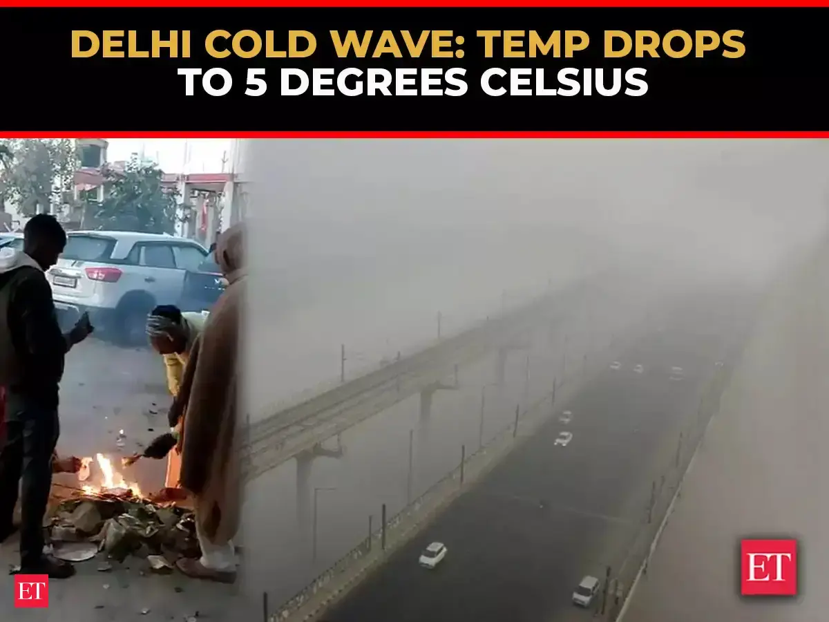 Delhi cold wave: Temp drops to 5 degrees Celsius, air quality 'severe ...