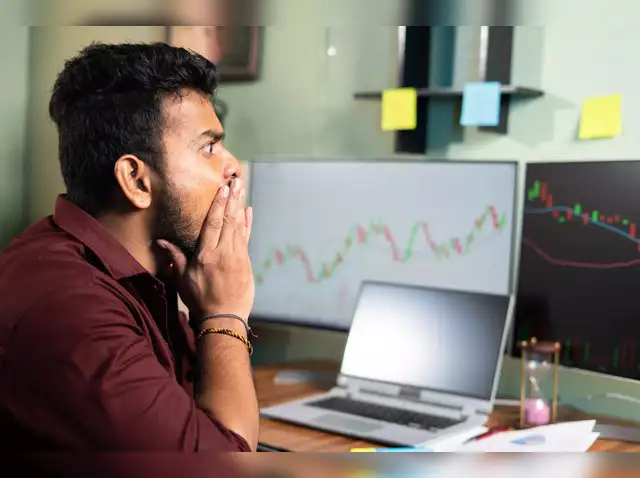 Calls offering fake jobs, fraud schemes, or spams ruining your day ...