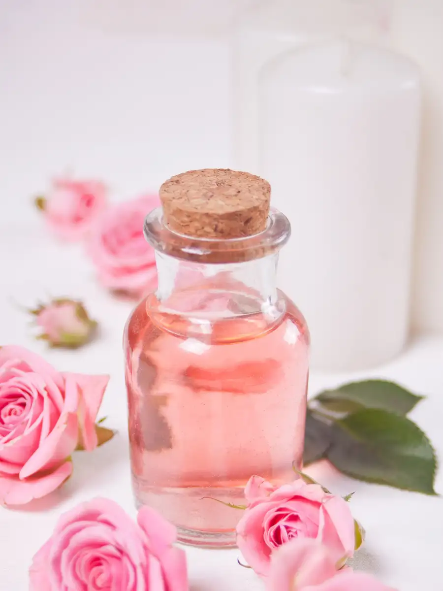 8 simple ways to use rose water for glowing skin | EconomicTimes