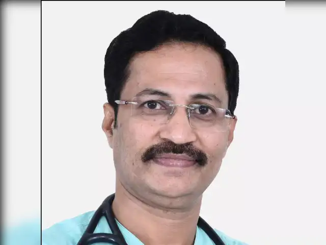 Prof Sriram Iyer - Images | The Economic Times