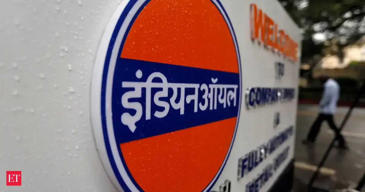 indian oil corporation: IOC signs USD 7-9 bn long-term LNG import deal ...