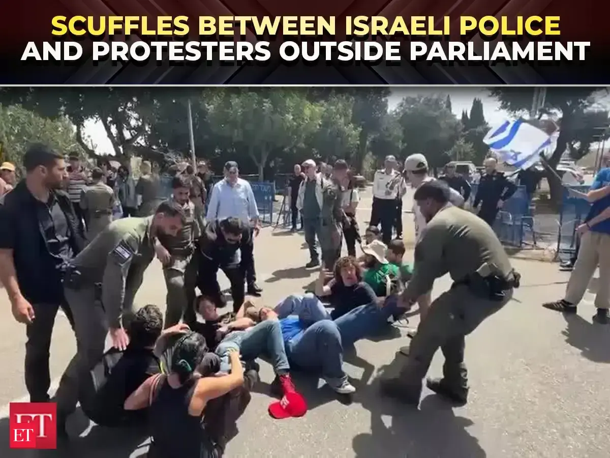Israeli Parliament: Scuffle breaks out b/w protesters-police ahead of ...