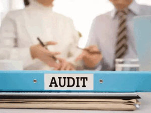 Books & marks: India Inc prefers the Big 6 for audit - The Economic Times