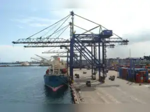 Container cargo surge propels Kolkata Port's April'25 growth at 45% ...