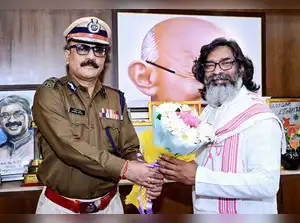 Centre, Jharkhand in face-off over DGP - The Economic Times