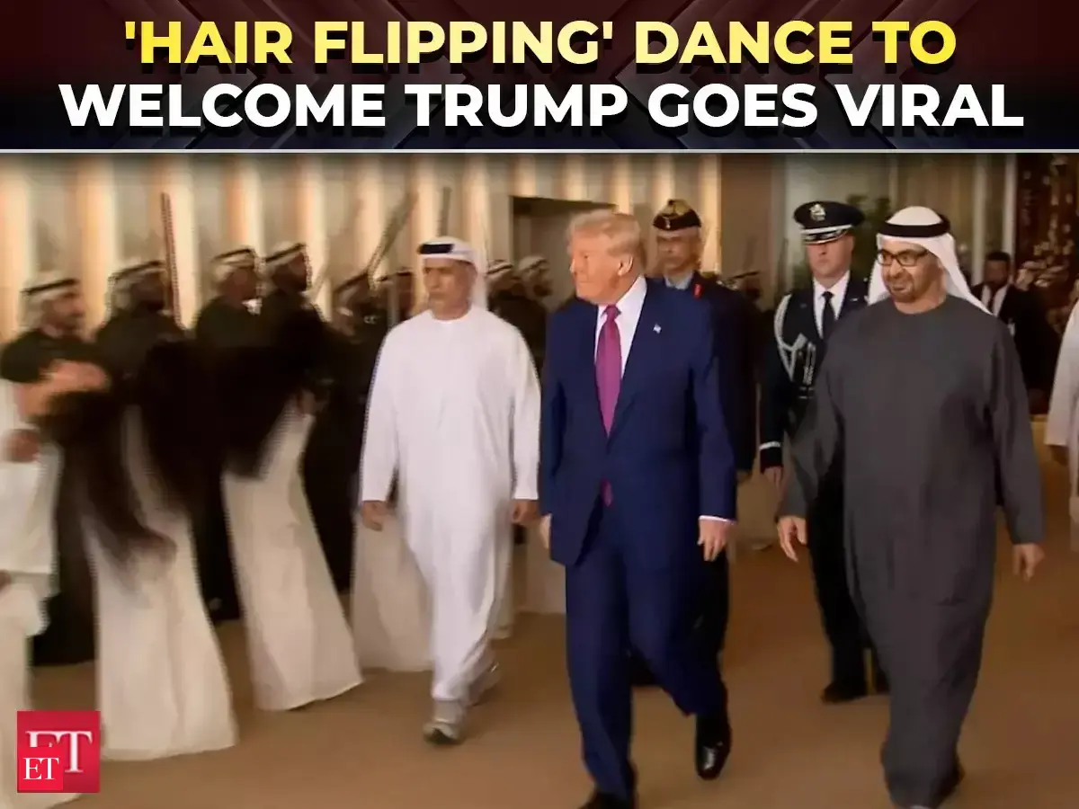 Trump UAE visit: Trump gets 'hair flipping' royal welcome in UAE, video ...