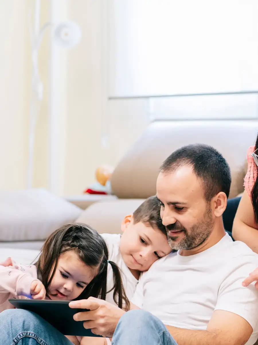 8 smart tips to reduce screen time and reclaim your day | EconomicTimes