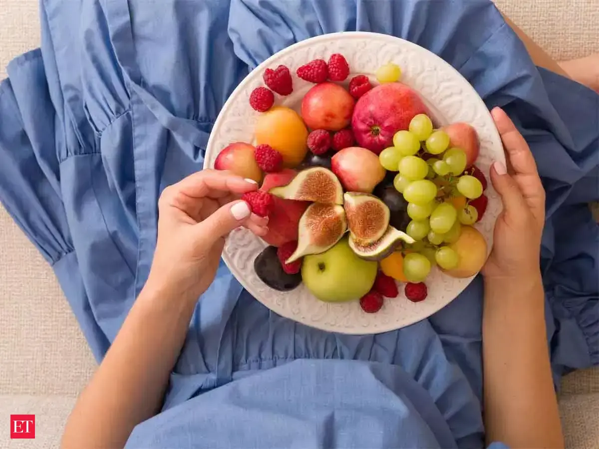 Why you should avoid fruits after meals—and when to eat them instead ...