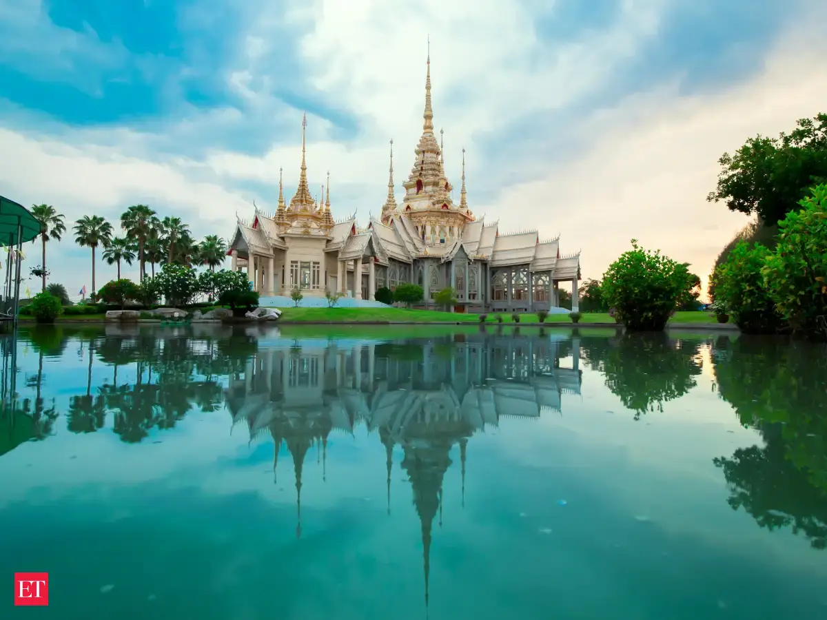 Sri Lanka – Beaches, Temples, and Tea Estates - 6 pocket-friendly ...
