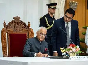 44 MLAs ready to form new government in Manipur, says BJP leader after ...