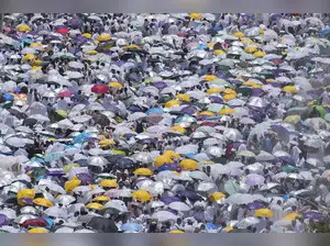 Saudi Arabia stops 269,678 Muslims without Hajj permits from entering Mecca - The Economic Times