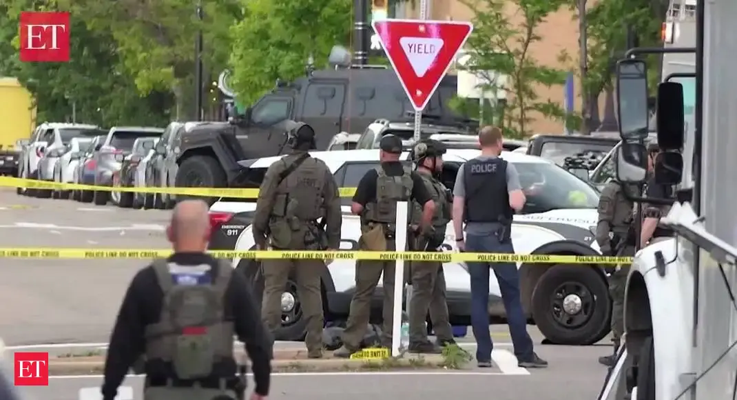 Suspected terrorist attack at Boulder's Pearl Street Mall in US ...