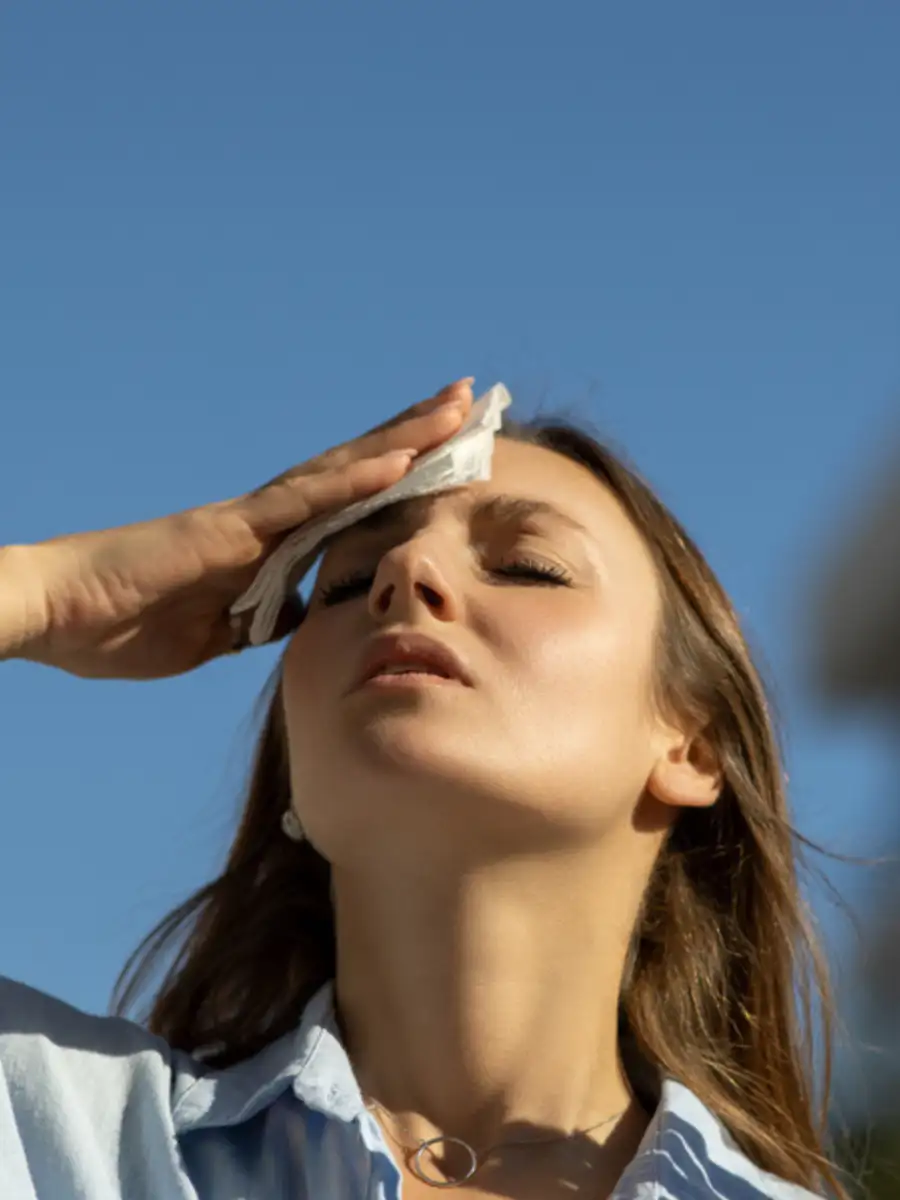 8 ways your skin tells you it's not hydrated enough | EconomicTimes