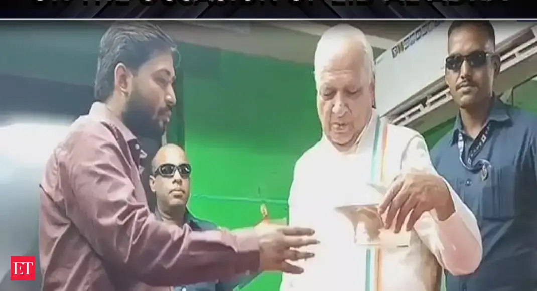 Bihar Governor Arif Mohammad meets Khan Sir on the occasion of Eid-al ...