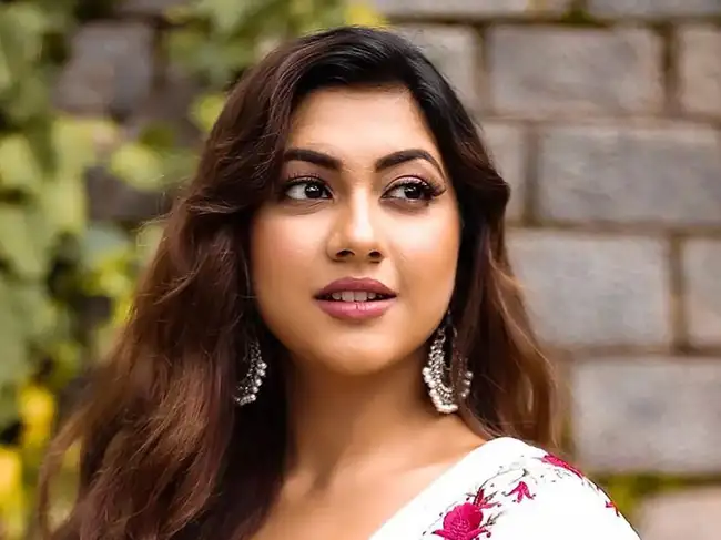 Reem Shaikh silences trolls for her 'ignorant' comment on Ahmedabad ...